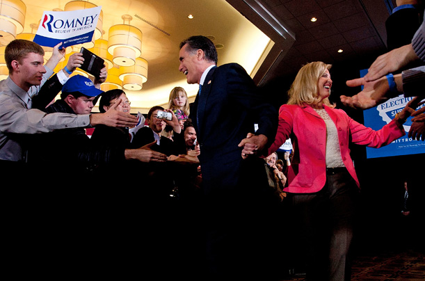 Lucky Outfit | Campaign Trail Fashion: Ann Romney’s Election Style ...