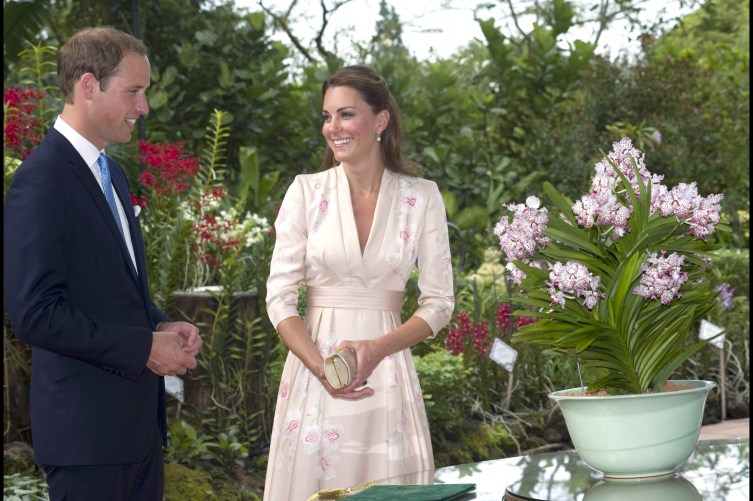 Look Book: The Best Outfits from Kate Middleton’s Southeast Asia Tour ...