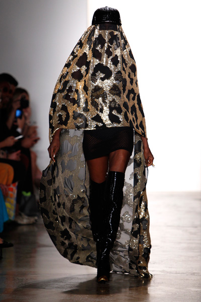 Hidden Models | The 15 Most Ridiculous Trends from Fashion Month | TIME.com