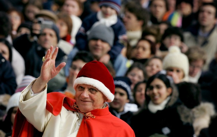 Hanging Up His Hat: Pope Benedict’s History of Fanciful Headwear | TIME.com