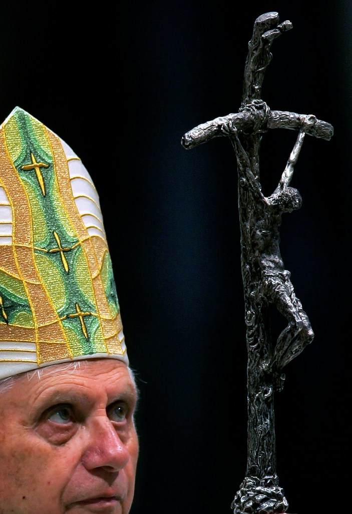 Hanging Up His Hat: Pope Benedict’s History of Fanciful Headwear | TIME.com